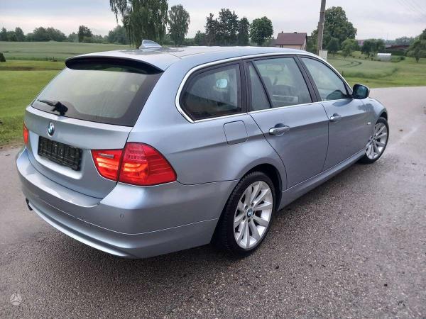 Синий БМВ 325 2009 в Алитус, объемом двигателя 2.99 л и пробегом 337 тыс. км за 2850 €, фото 4 на AUTOMOTO.COM.LV