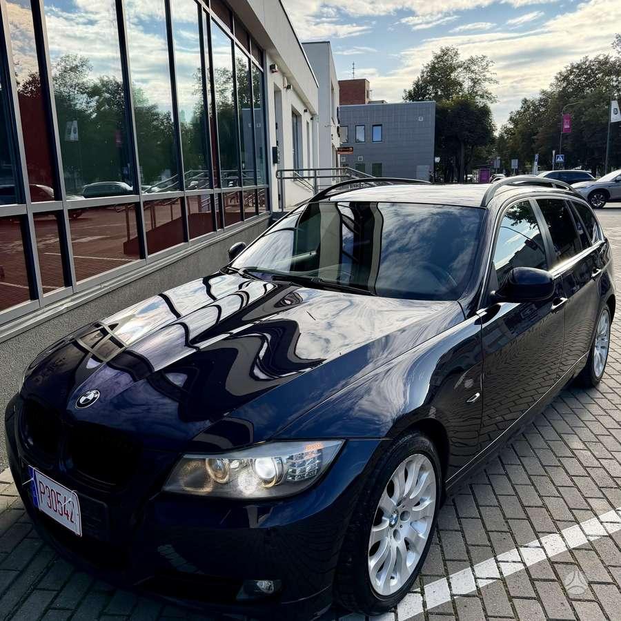 Blue BMW 325 2009 in Kaisiadorys, with an engine capacity of 2.99 L and mileage of 268 thousand km for 4750 €, photo 14 on AUTOMOTO.COM.LV