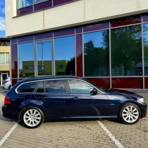 Blue BMW 325 2009 in Kaisiadorys, with an engine capacity of 2.99 L and mileage of 268 thousand km for 4750 €, photo 19 on AUTOMOTO.COM.LV