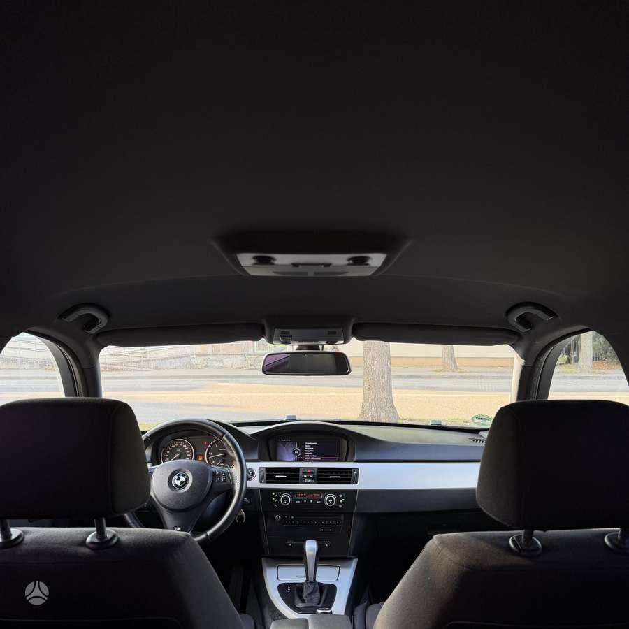Blue BMW 325 2009 in Kaisiadorys, with an engine capacity of 2.99 L and mileage of 268 thousand km for 4750 €, photo 33 on AUTOMOTO.COM.LV