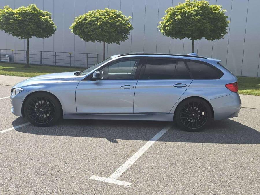 Blue BMW 325 2014 in Vilnius, with an engine capacity of 2.00 L and mileage of 240 thousand km for 6990 €, photo 10 on AUTOMOTO.COM.LV