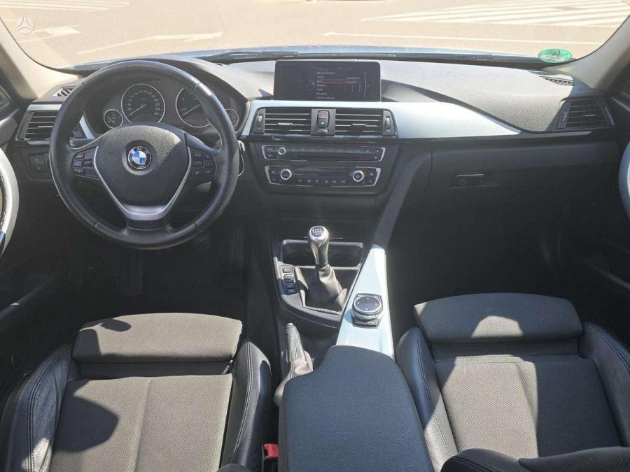 Blue BMW 325 2014 in Vilnius, with an engine capacity of 2.00 L and mileage of 240 thousand km for 6990 €, photo 17 on AUTOMOTO.COM.LV