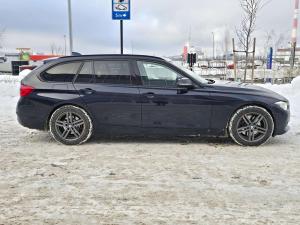Blue BMW 325 2016 in Vilnius, with an engine capacity of 2.00 L and mileage of 300 thousand km for 9999 €, photo 5 on AUTOMOTO.COM.LV