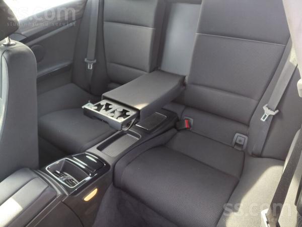 Brown BMW 325 2010 in Jelgava, with an engine capacity of 3.00 L and mileage of 340 thousand km for 6800 €, photo 8 on AUTOMOTO.COM.LV