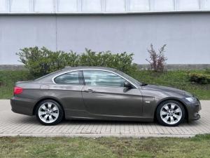 Brūns BMW 325 2010 Rīga, ar dzinēja tilpumu 3.00 L un nobraukumu 330 tūkst. km par 6290 €, foto 6 vietnē AUTOMOTO.COM.LV