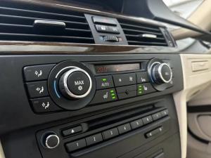 Brūns BMW 325 2010 Rīga, ar dzinēja tilpumu 3.00 L un nobraukumu 330 tūkst. km par 6290 €, foto 10 vietnē AUTOMOTO.COM.LV