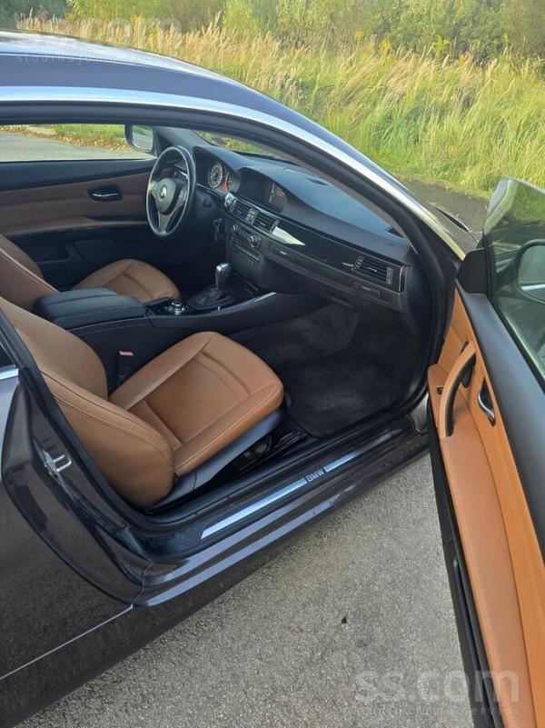 Brūns BMW 325 2010 Jelgava, ar dzinēja tilpumu 3.00 L un nobraukumu 345 tūkst. km par 7500 €, foto 11 vietnē AUTOMOTO.COM.LV