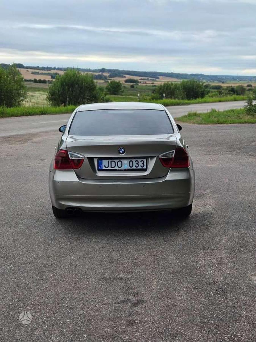 Brown BMW 325 2007 in Kaunas, with an engine capacity of 2.99 L and mileage of 333 thousand km for 4650 €, photo 3 on AUTOMOTO.COM.LV