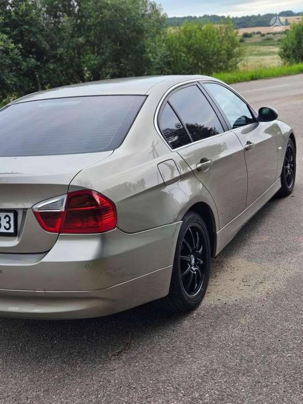 Brūns BMW 325 2007 Kauņa, ar dzinēja tilpumu 2.99 L un nobraukumu 333 tūkst. km par 4650 €, foto 6 vietnē AUTOMOTO.COM.LV