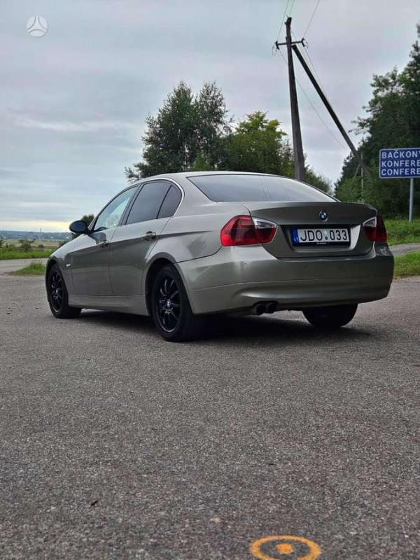 Brūns BMW 325 2007 Kauņa, ar dzinēja tilpumu 2.99 L un nobraukumu 333 tūkst. km par 4650 €, foto 8 vietnē AUTOMOTO.COM.LV