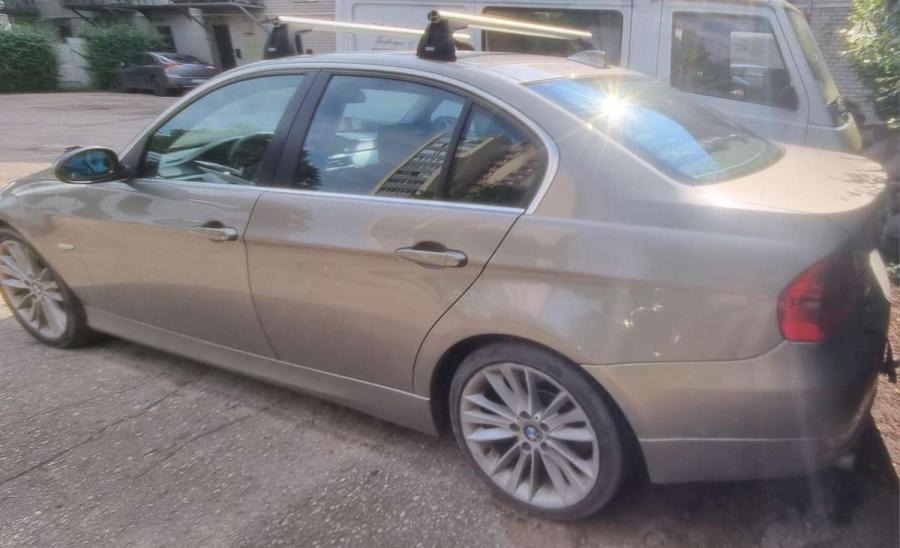 Brown BMW 325 2009 in Kaunas, with an engine capacity of 2.99 L and mileage of 360 thousand km for 3600 €, photo 11 on AUTOMOTO.COM.LV