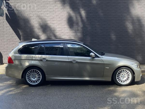 Brown BMW 325 2009 in Riga, with an engine capacity of 3.00 L and mileage of 313 thousand km for 4390 €, photo 7 on AUTOMOTO.COM.LV