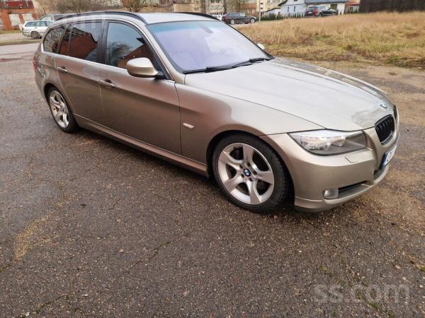 Brown BMW 325 2010 in Kuldiga, with an engine capacity of 3.00 L and mileage of 289 thousand km for 6000 €, photo 9 on AUTOMOTO.COM.LV