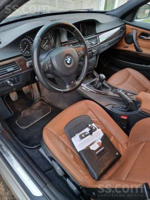Brūns BMW 325 2010 Kuldīga, ar dzinēja tilpumu 3.00 L un nobraukumu 289 tūkst. km par 6000 €, foto 10 vietnē AUTOMOTO.COM.LV