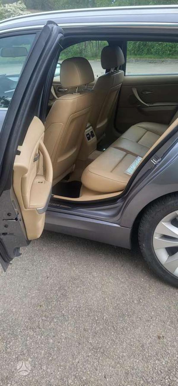 Brūns BMW 325 2010 Elektrėnai, ar dzinēja tilpumu 3.00 L un nobraukumu 359 tūkst. km par 4700 €, foto 4 vietnē AUTOMOTO.COM.LV