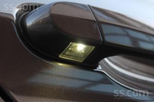 Brown BMW 325 2014 in Riga, with an engine capacity of 2.00 L and mileage of 309 thousand km for 9650 €, photo 19 on AUTOMOTO.COM.LV
