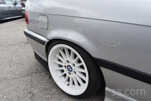 BMW 325 1993 in Kuldiga, with an engine capacity of 2.50 L and mileage of 0 thousand km for 6990 €, photo 21 on AUTOMOTO.COM.LV