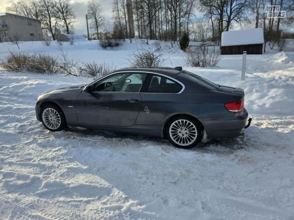 BMW 325 2006 in Utena, with an engine capacity of 2.50 L and mileage of 250 thousand km for 4200 €, photo 4 on AUTOMOTO.COM.LV