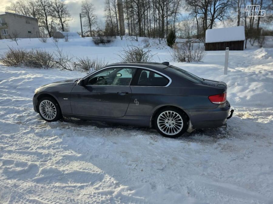BMW 325 2006 in Utena, with an engine capacity of 2.50 L and mileage of 250 thousand km for 4200 €, photo 5 on AUTOMOTO.COM.LV