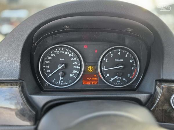 BMW 325 2006 in Utena, with an engine capacity of 2.50 L and mileage of 250 thousand km for 4200 €, photo 10 on AUTOMOTO.COM.LV
