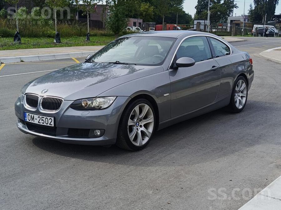 BMW 325 2006 in Riga, with an engine capacity of 2.50 L and mileage of 328 thousand km for 5790 €, photo 3 on AUTOMOTO.COM.LV
