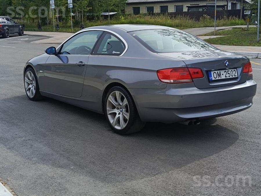 BMW 325 2006 in Riga, with an engine capacity of 2.50 L and mileage of 328 thousand km for 5790 €, photo 5 on AUTOMOTO.COM.LV
