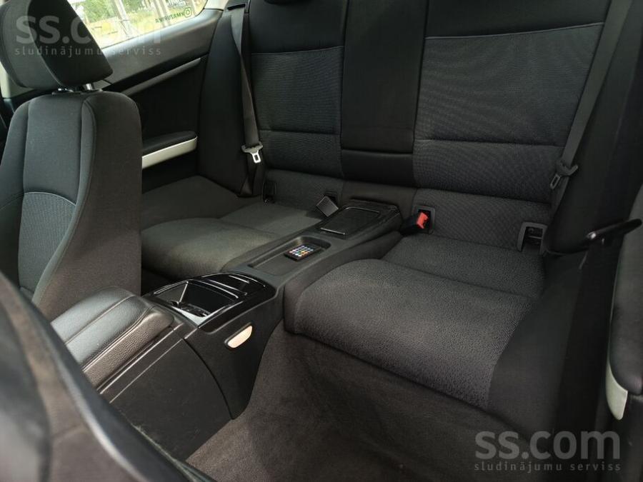 BMW 325 2006 in Riga, with an engine capacity of 2.50 L and mileage of 328 thousand km for 5790 €, photo 12 on AUTOMOTO.COM.LV