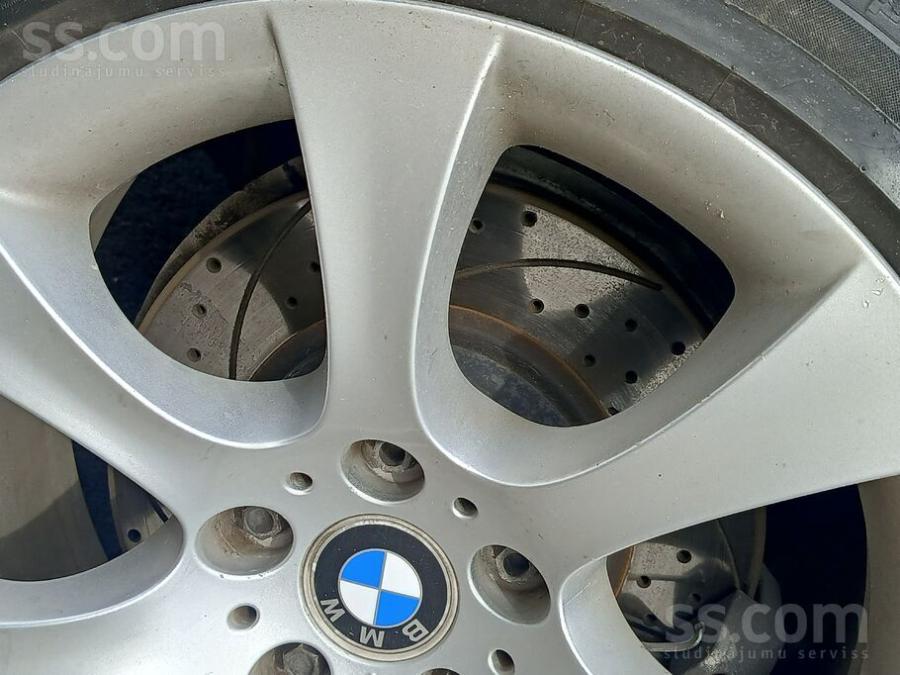 BMW 325 2006 in Riga, with an engine capacity of 2.50 L and mileage of 328 thousand km for 5790 €, photo 13 on AUTOMOTO.COM.LV