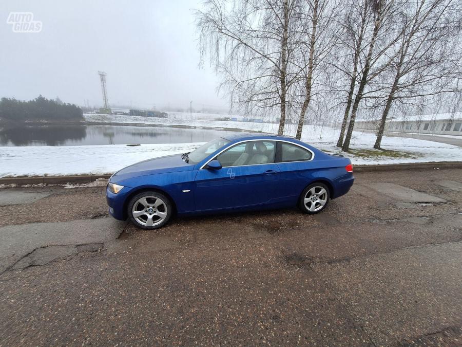 BMW 325 2008 Viļņa, ar dzinēja tilpumu 3.00 L un nobraukumu 212 tūkst. km par 6250 €, foto 4 vietnē AUTOMOTO.COM.LV