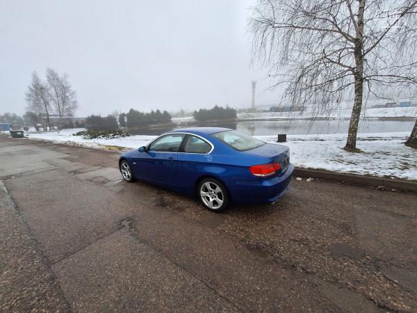 BMW 325 2008 Viļņa, ar dzinēja tilpumu 3.00 L un nobraukumu 212 tūkst. km par 6250 €, foto 6 vietnē AUTOMOTO.COM.LV