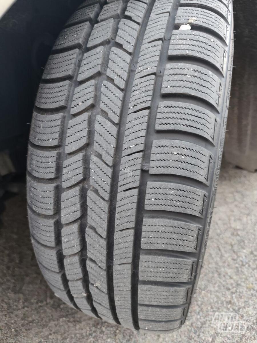 BMW 325 2008 Šilutė, ar dzinēja tilpumu 3.00 L un nobraukumu 183 tūkst. km par 9900 €, foto 9 vietnē AUTOMOTO.COM.LV