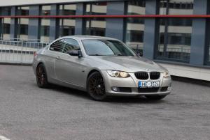 BMW 325 2008 in Riga, with an engine capacity of 3.00 L and mileage of 176 thousand km for 6480 €, photo  on AUTOMOTO.COM.LV