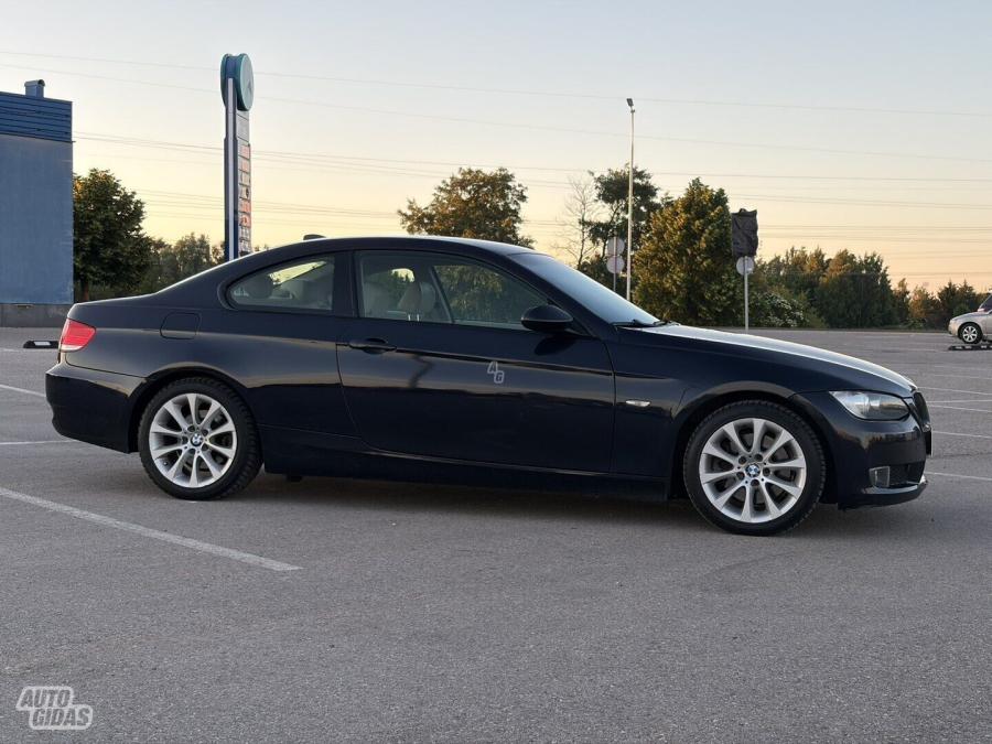 BMW 325 2008 in Marijampole, with an engine capacity of 3.00 L and mileage of 230 thousand km for 5100 €, photo 3 on AUTOMOTO.COM.LV