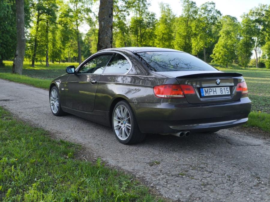 BMW 325 2009 Kauņa, ar dzinēja tilpumu 3.00 L un nobraukumu 340 tūkst. km par 6500 €, foto 4 vietnē AUTOMOTO.COM.LV