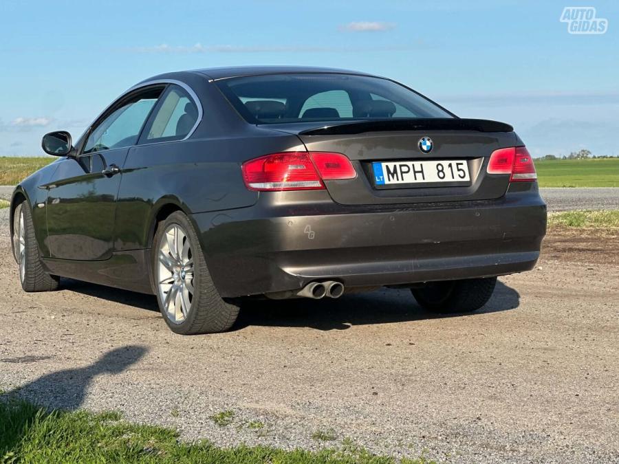 BMW 325 2009 Kauņa, ar dzinēja tilpumu 3.00 L un nobraukumu 340 tūkst. km par 6500 €, foto 12 vietnē AUTOMOTO.COM.LV