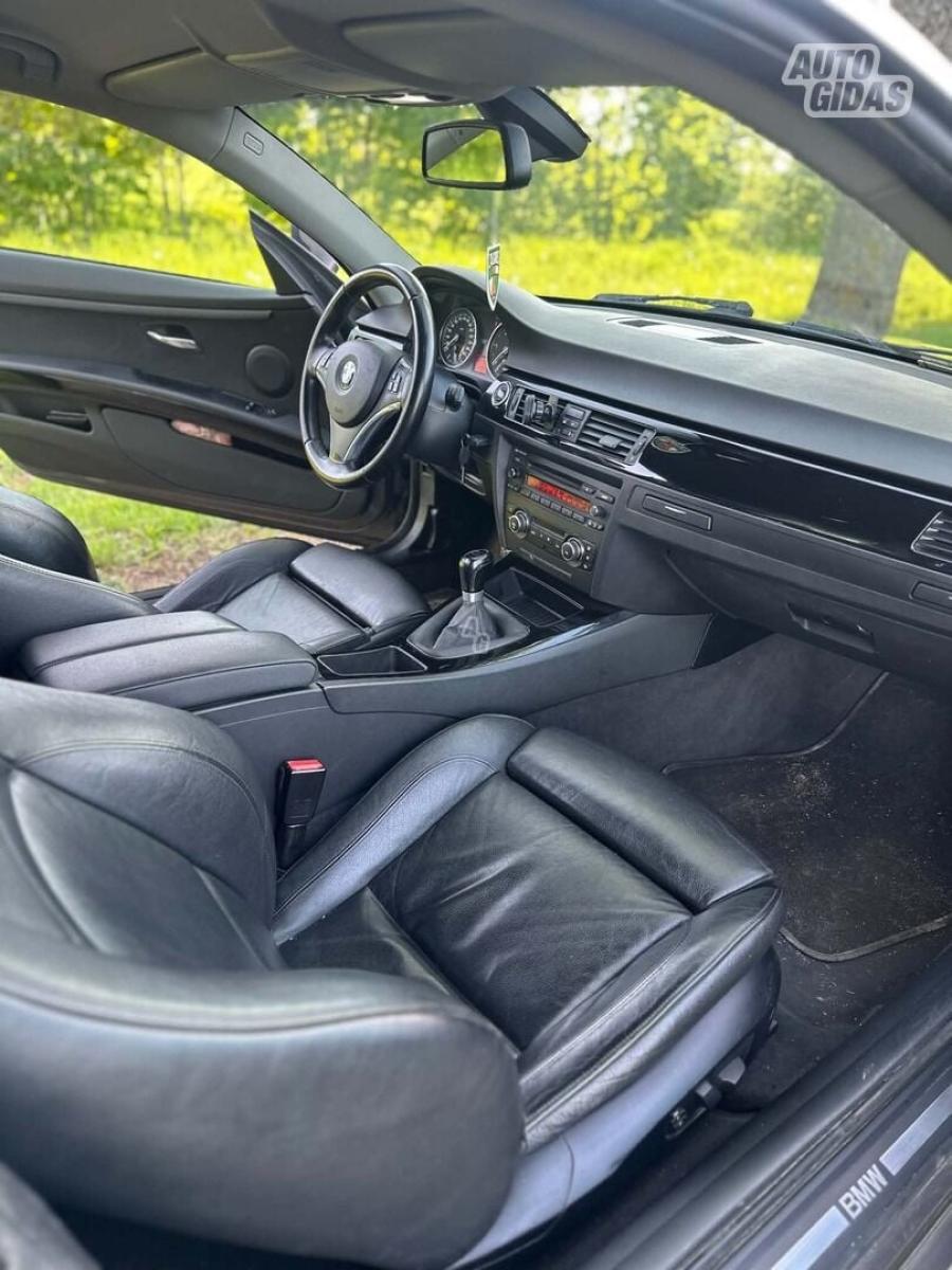 BMW 325 2009 Kauņa, ar dzinēja tilpumu 3.00 L un nobraukumu 340 tūkst. km par 6500 €, foto 16 vietnē AUTOMOTO.COM.LV