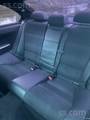 Zaļš BMW 325 2004 Rīga, ar dzinēja tilpumu 2.50 L un nobraukumu 300 tūkst. km par 4500 €, foto 12 vietnē AUTOMOTO.COM.LV