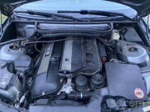 Zaļš BMW 325 2004 Rīga, ar dzinēja tilpumu 2.50 L un nobraukumu 300 tūkst. km par 4500 €, foto 20 vietnē AUTOMOTO.COM.LV