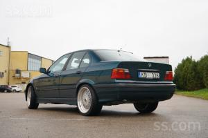 Zaļš BMW 325 1995 Rīga, ar dzinēja tilpumu 2.50 L un nobraukumu 205 tūkst. km par 5499 €, foto 4 vietnē AUTOMOTO.COM.LV