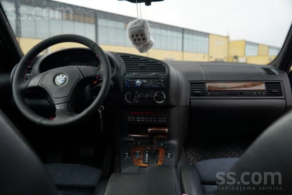 Zaļš BMW 325 1995 Rīga, ar dzinēja tilpumu 2.50 L un nobraukumu 205 tūkst. km par 5499 €, foto 7 vietnē AUTOMOTO.COM.LV