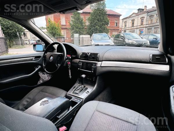 Zaļš BMW 325 2002 Rīga, ar dzinēja tilpumu 2.50 L un nobraukumu 385 tūkst. km par 2000 €, foto 7 vietnē AUTOMOTO.COM.LV