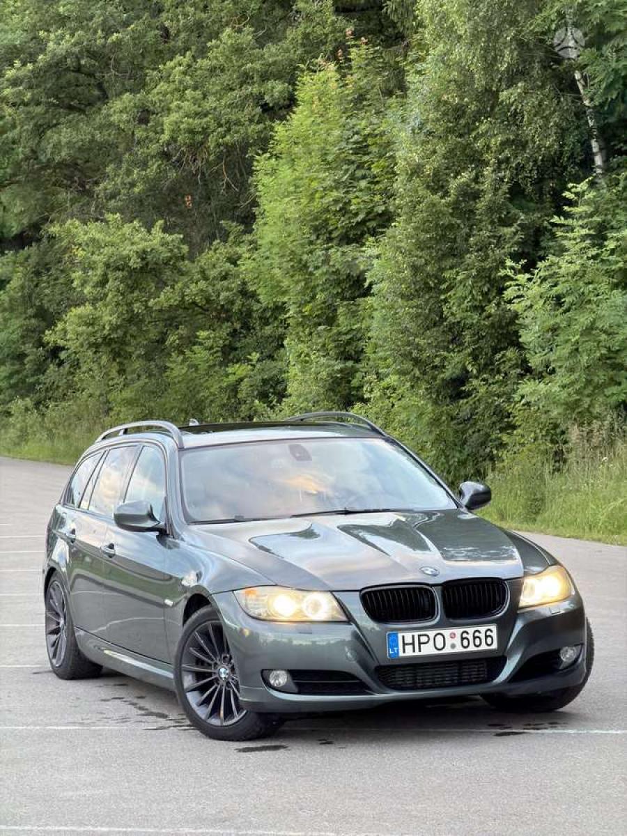 Green BMW 325 2008 in Vilnius, with an engine capacity of 2.99 L and mileage of 350 thousand km for 5700 €, photo 3 on AUTOMOTO.COM.LV