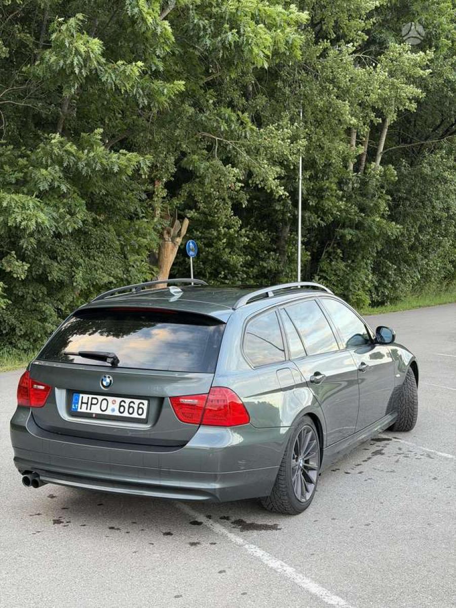 Green BMW 325 2008 in Vilnius, with an engine capacity of 2.99 L and mileage of 350 thousand km for 5700 €, photo 5 on AUTOMOTO.COM.LV