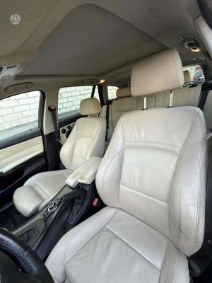 Green BMW 325 2008 in Vilnius, with an engine capacity of 2.99 L and mileage of 350 thousand km for 5700 €, photo 8 on AUTOMOTO.COM.LV