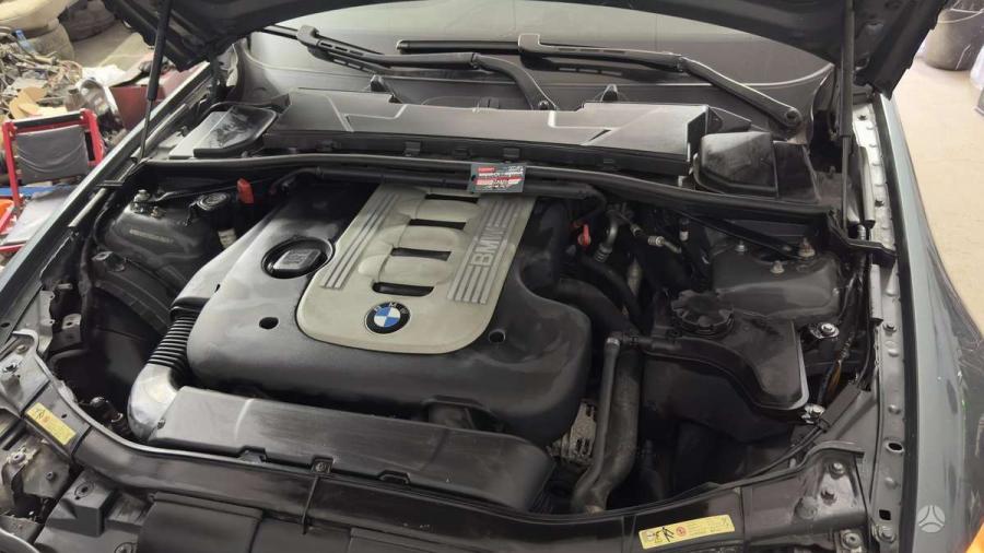 Green BMW 325 2008 in Vilnius, with an engine capacity of 2.99 L and mileage of 350 thousand km for 5700 €, photo 11 on AUTOMOTO.COM.LV