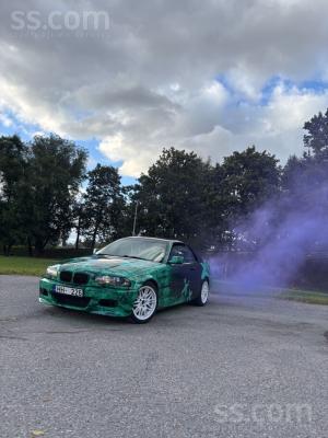 Pelēks BMW 325 2001 Rīga, ar dzinēja tilpumu 2.50 L un nobraukumu 285 tūkst. km par 4700 €, foto 9 vietnē AUTOMOTO.COM.LV
