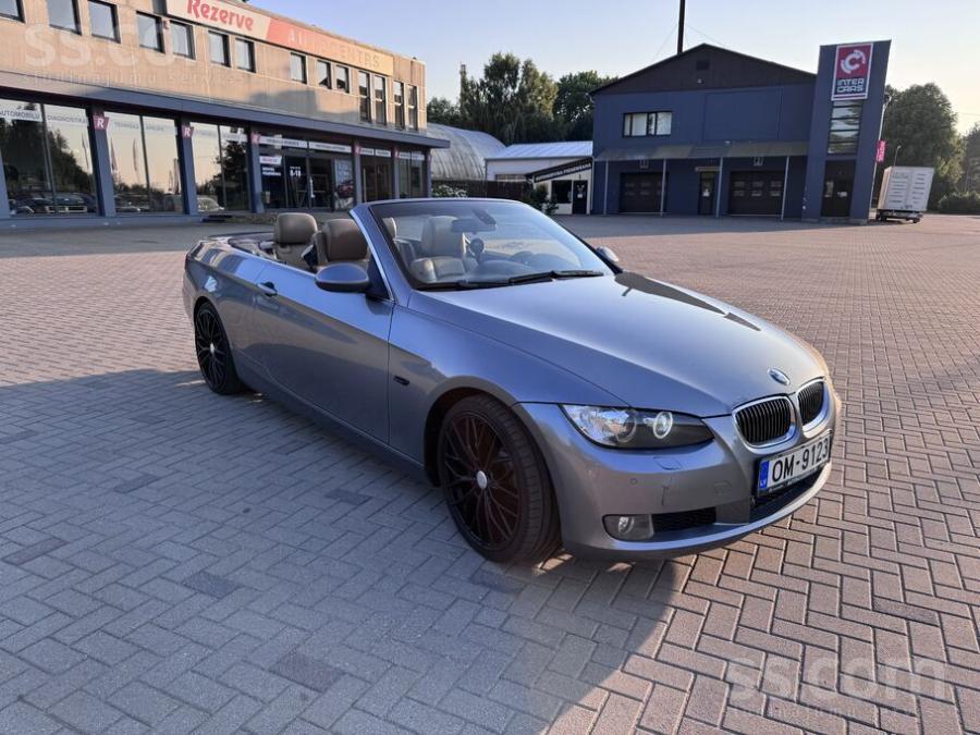 Grey BMW 325 2006 in Kuldiga, with an engine capacity of 3.00 L and mileage of 129 thousand km for 6200 €, photo 1 on AUTOMOTO.COM.LV