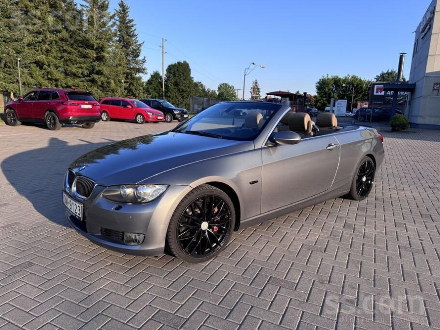 Grey BMW 325 2006 in Kuldiga, with an engine capacity of 3.00 L and mileage of 129 thousand km for 6200 €, photo 5 on AUTOMOTO.COM.LV