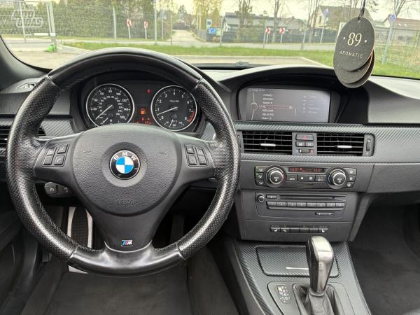 Grey BMW 325 2007 in Klaipeda, with an engine capacity of 3.00 L and mileage of 174 thousand km for 9999 €, photo 10 on AUTOMOTO.COM.LV
