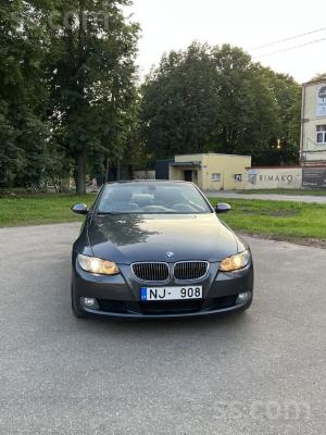 Grey BMW 325 2007 in Riga, with an engine capacity of 3.00 L and mileage of 218 thousand km for 6400 €, photo 3 on AUTOMOTO.COM.LV